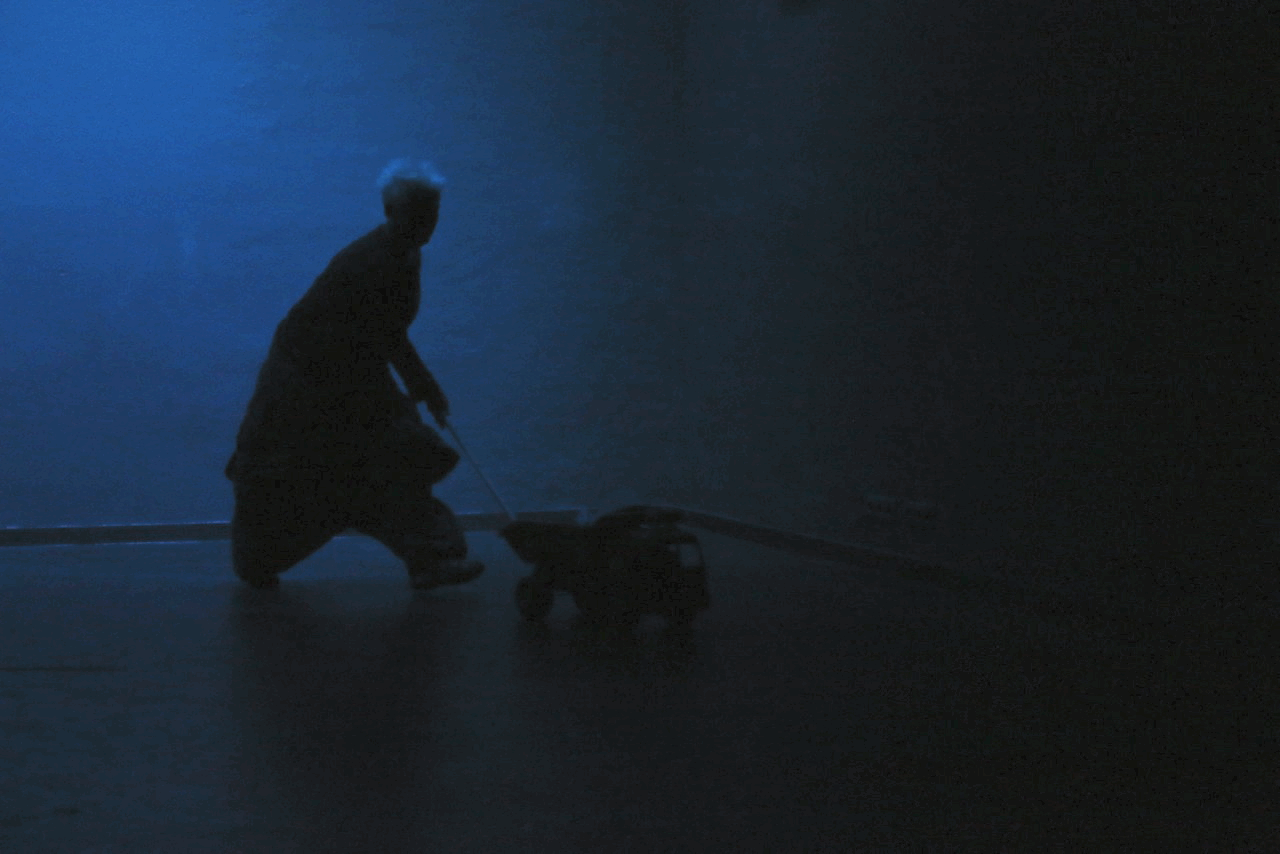 Performance | Lesley Yendell